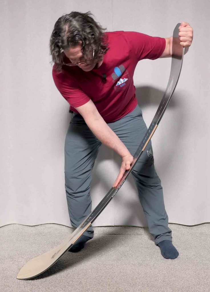 Jones Flagship Pro 2025 Snowboard Review (with video)