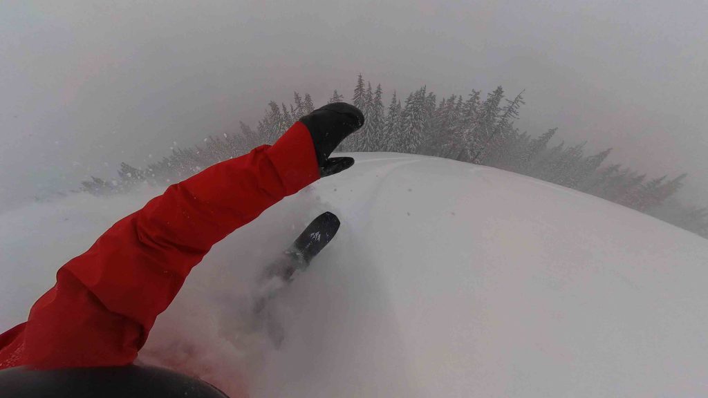 Jones Flagship Pro 2025 Snowboard Review (with video)